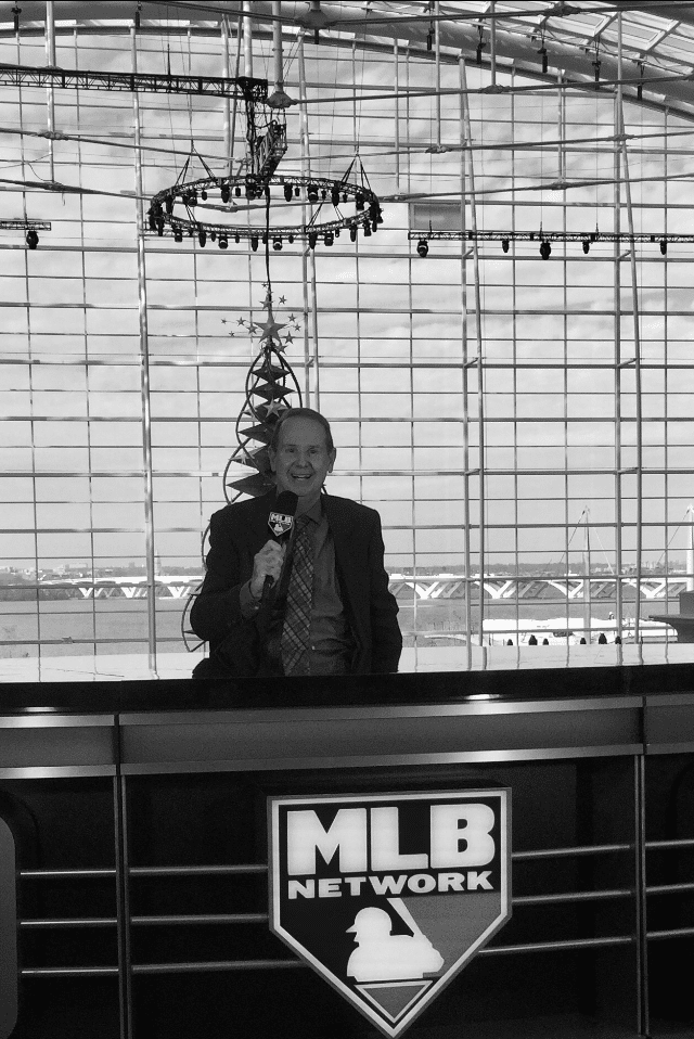 ed-close-up-mlb-network-bw - Stadium 1®